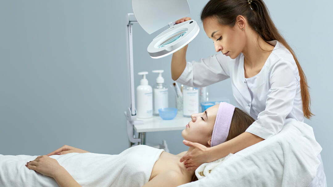 AESTHETICARE – Science-Based Skincare for Aesthetic Skin Clinics